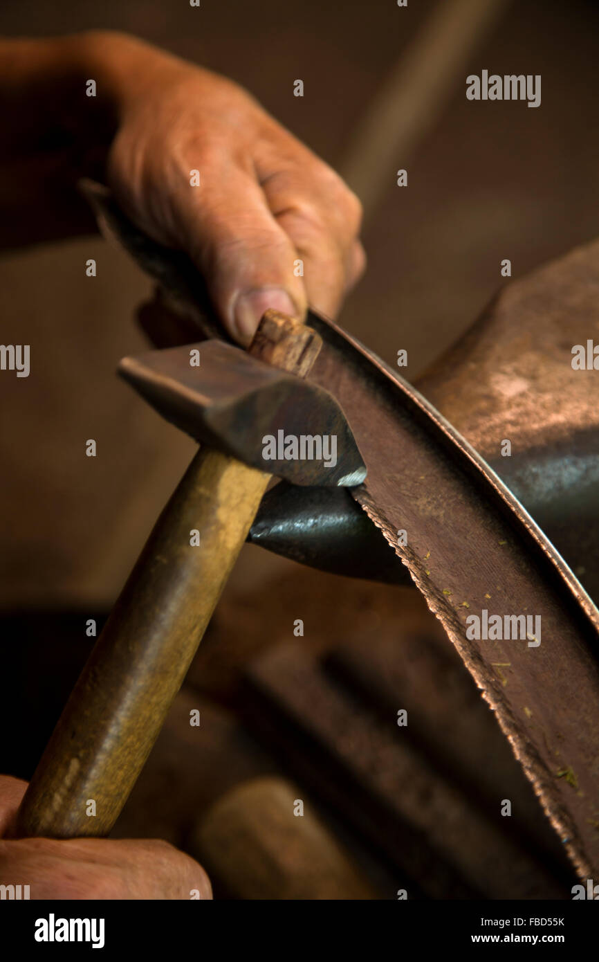 Blacksmith metalwork hi-res stock photography and images - Alamy