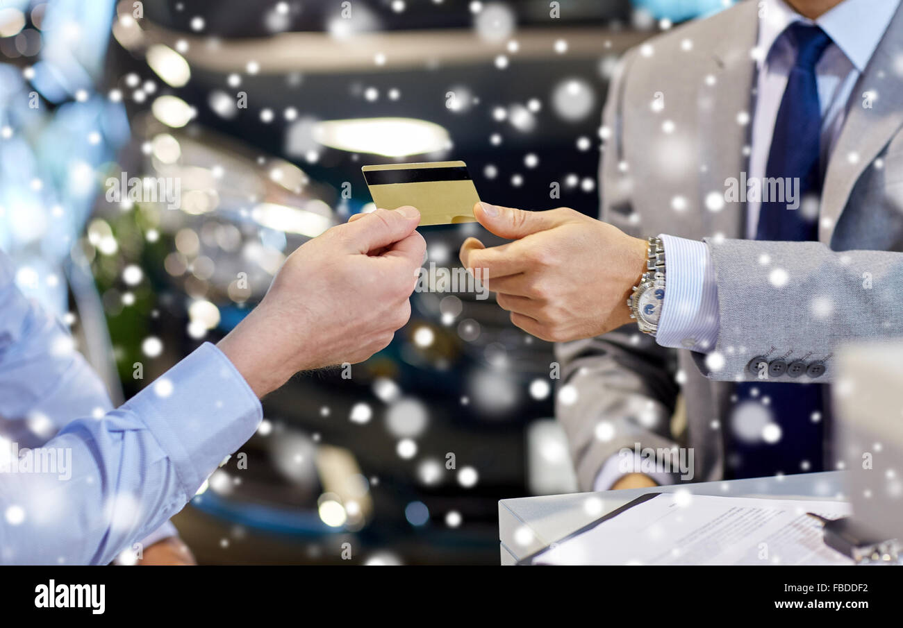 Bank manager and customer hi-res stock photography and images - Alamy