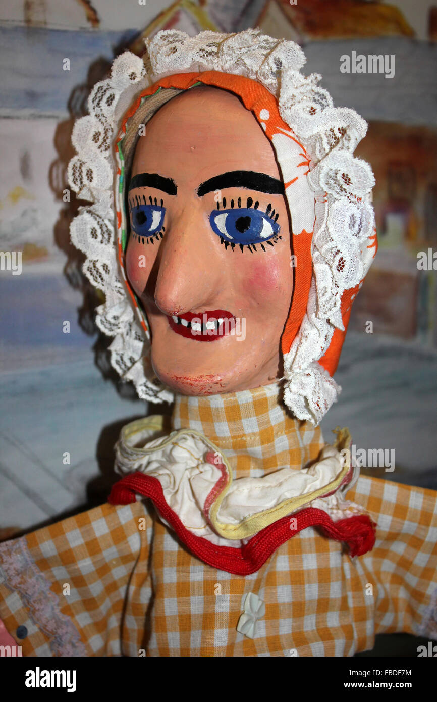 Puppet characters hi-res stock photography and images - Alamy