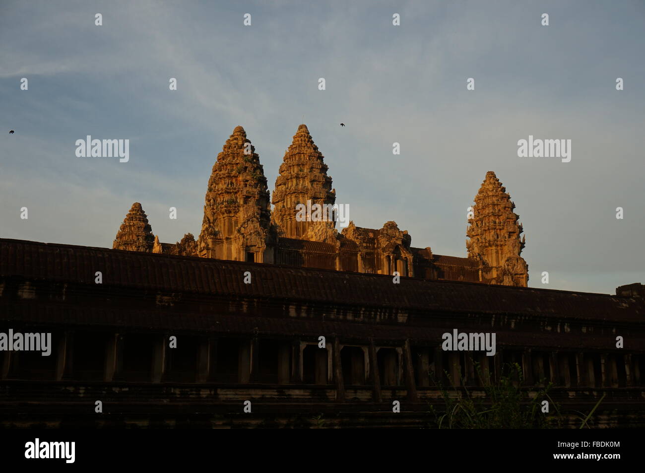 Tall temple dome hi-res stock photography and images - Alamy