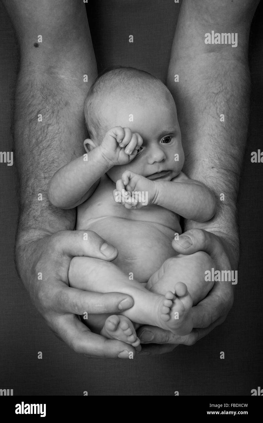 Baby bonding hi-res stock photography and images - Alamy