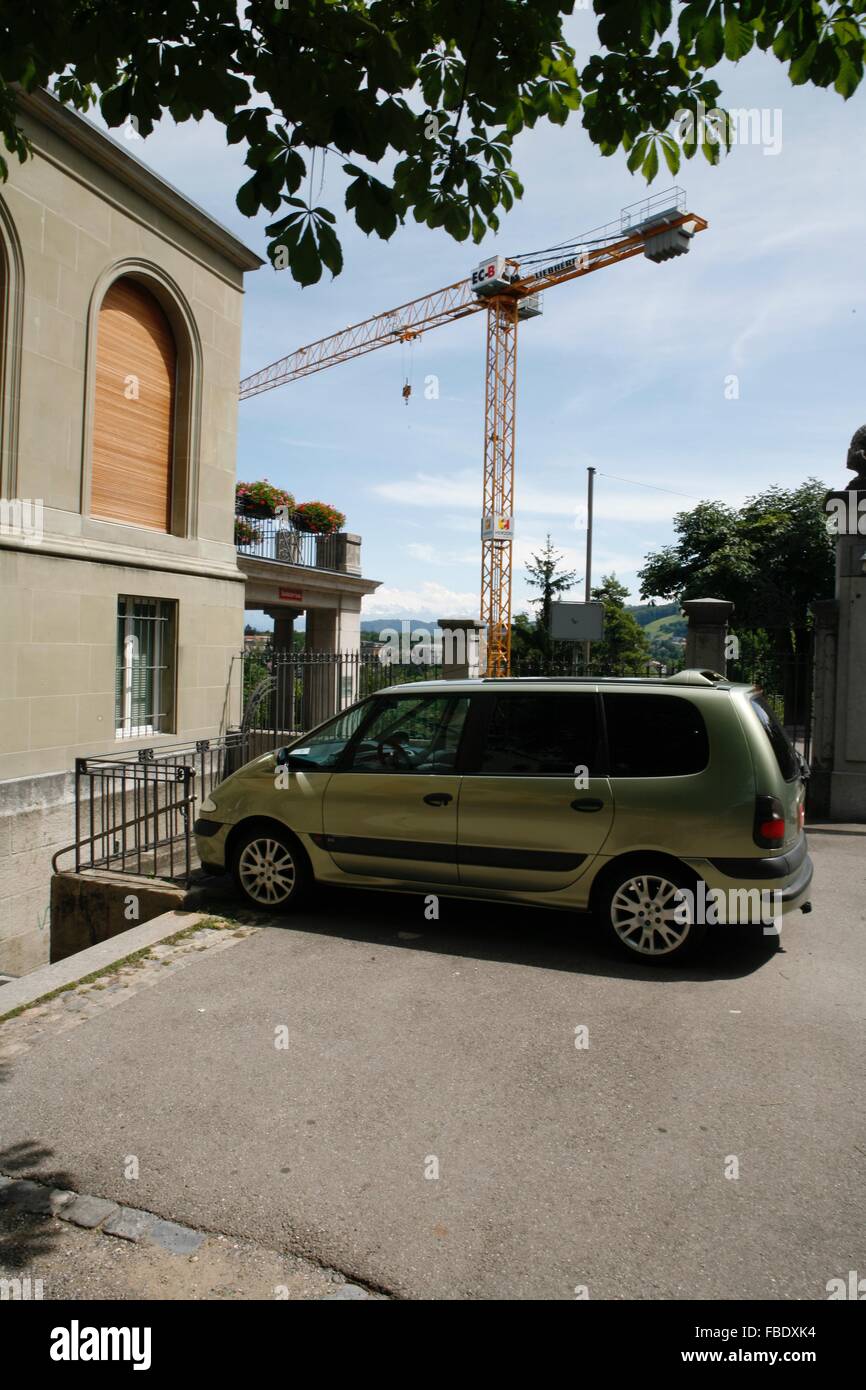 Parked Crane High Resolution Stock Photography and Images - Alamy