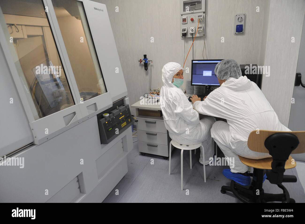 University of Ferrara (Italy), Department of Physics, scientific ...