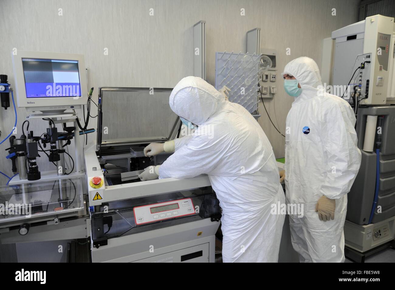 University of Ferrara (Italy), Department of Physics, scientific ...