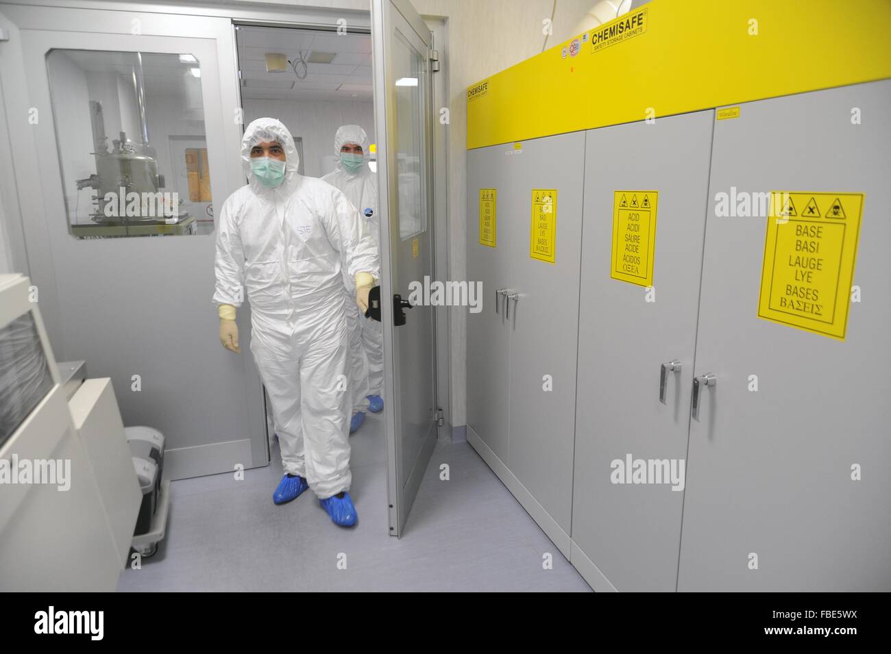 University of Ferrara (Italy), Department of Physics, scientific ...