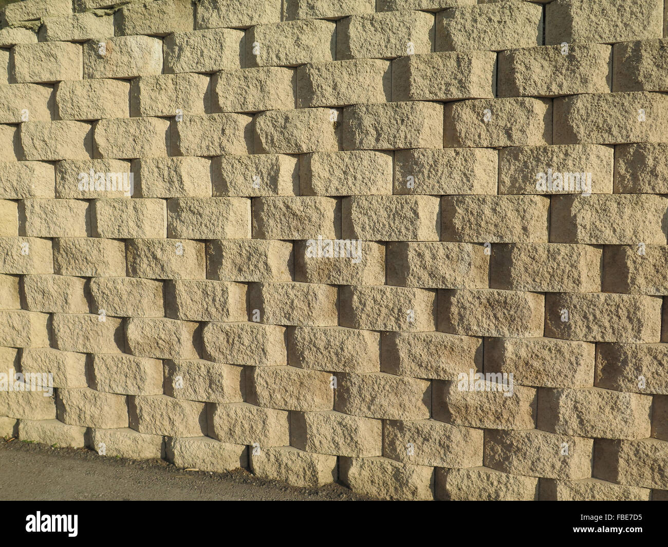 Wall blocks hi-res stock photography and images - Alamy