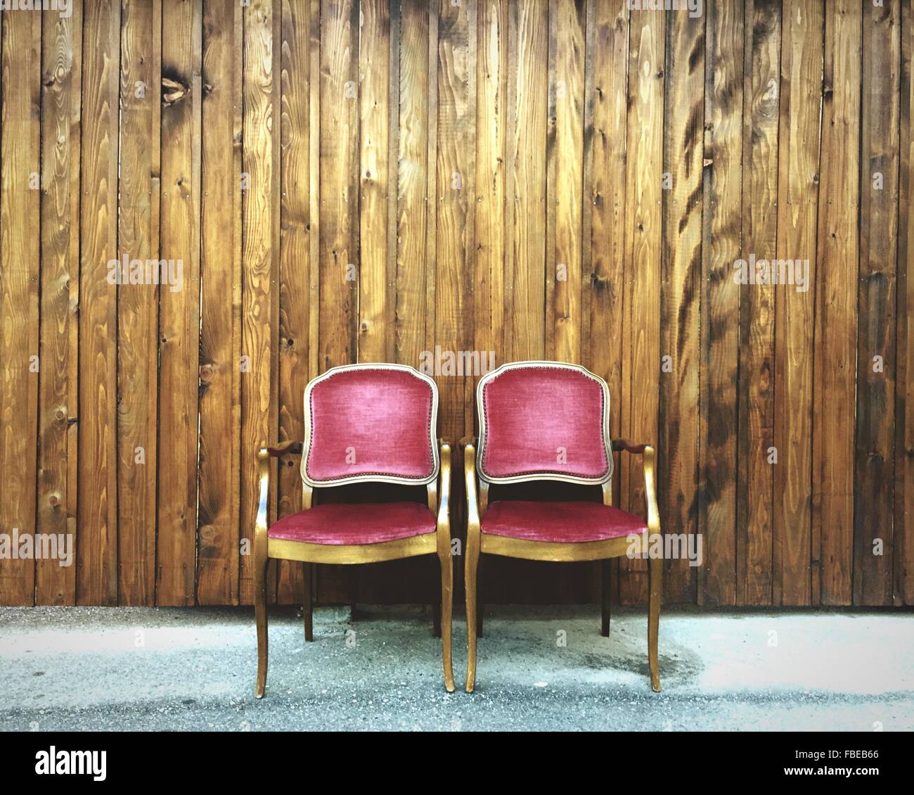 Gold wood panel hi-res stock photography and images - Alamy