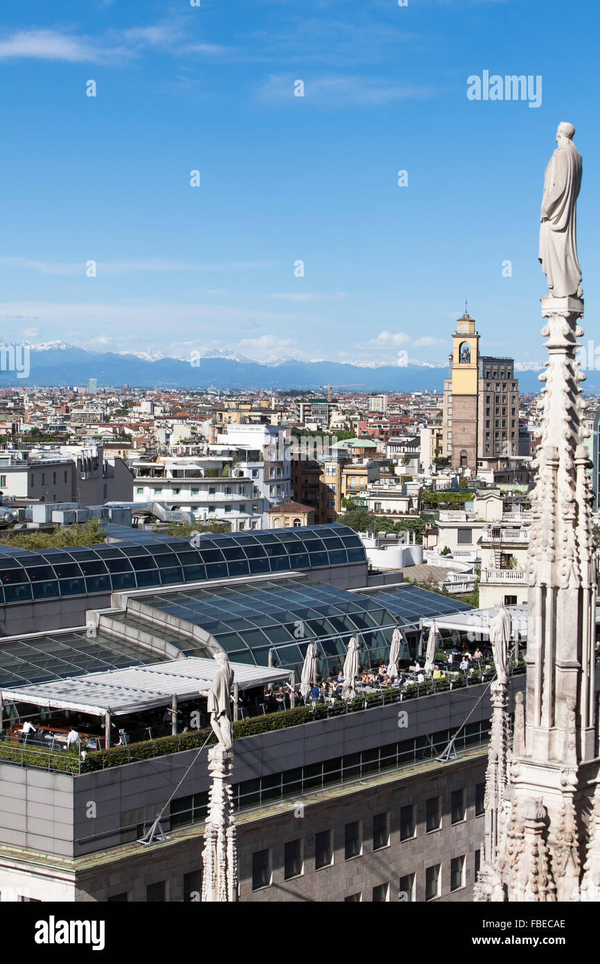 la rinascente terrace and milano view from the duomo Stock Photo - Alamy