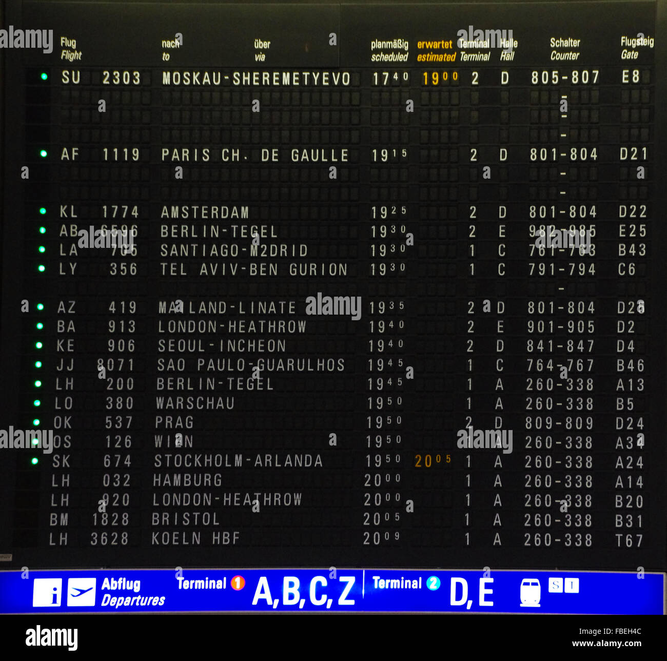Flight information display hi-res stock photography and images - Alamy