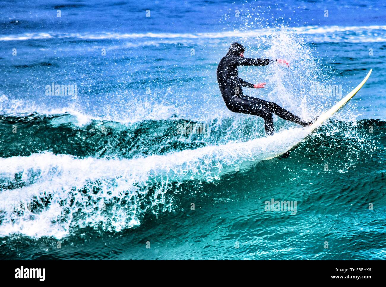 Wave adventure hi-res stock photography and images - Alamy