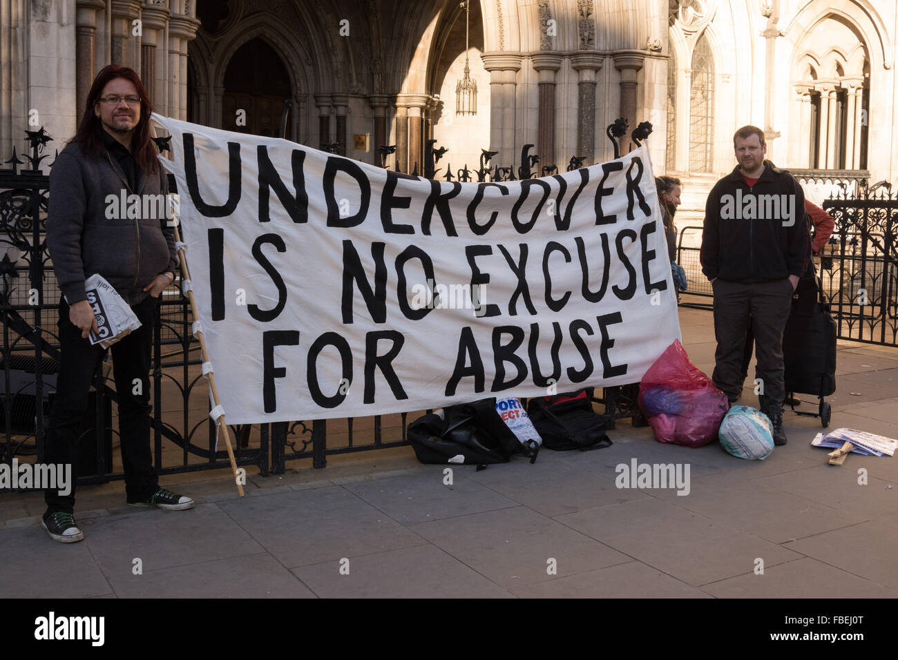 Kate wilson undercover hi-res stock photography and images - Alamy