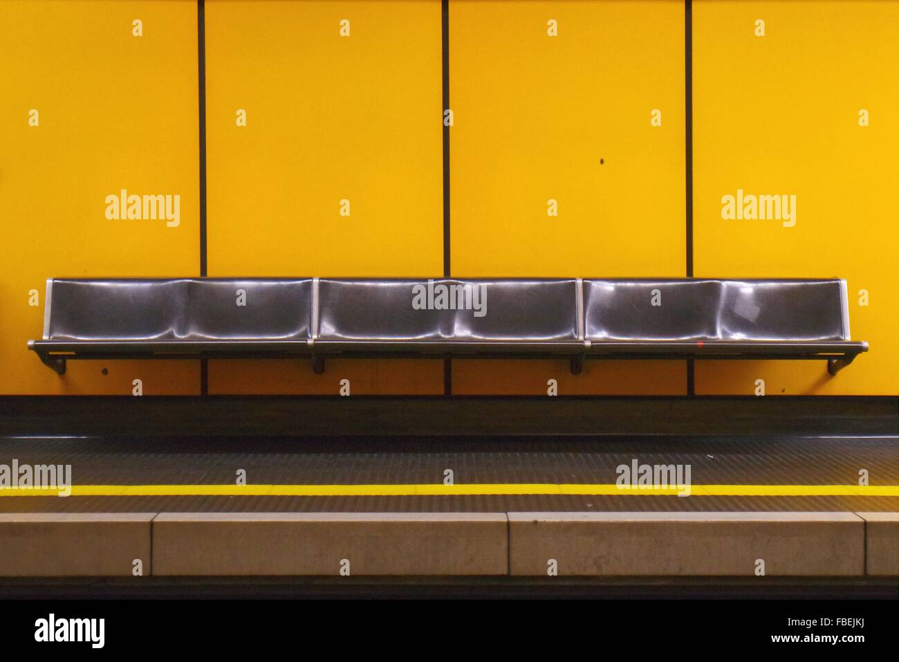 Subway railroad hi-res stock photography and images - Alamy