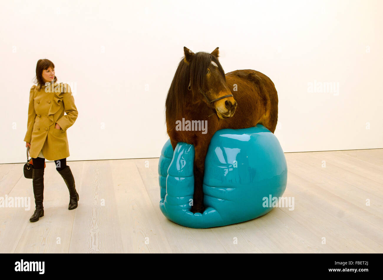 Iranian american artist hi-res stock photography and images - Alamy