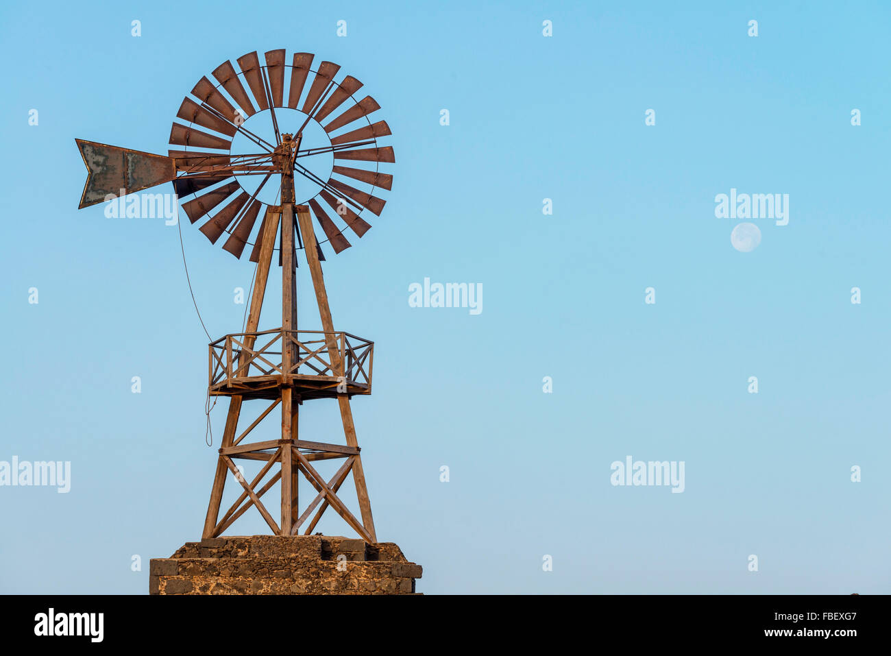 Old fashioned windmill wind turbine hi-res stock photography and images ...