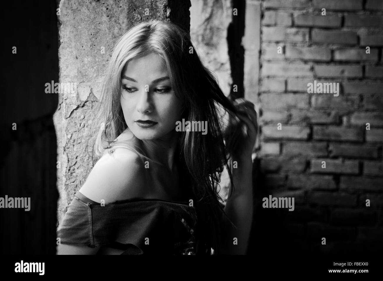 Woman building model hi-res stock photography and images - Alamy