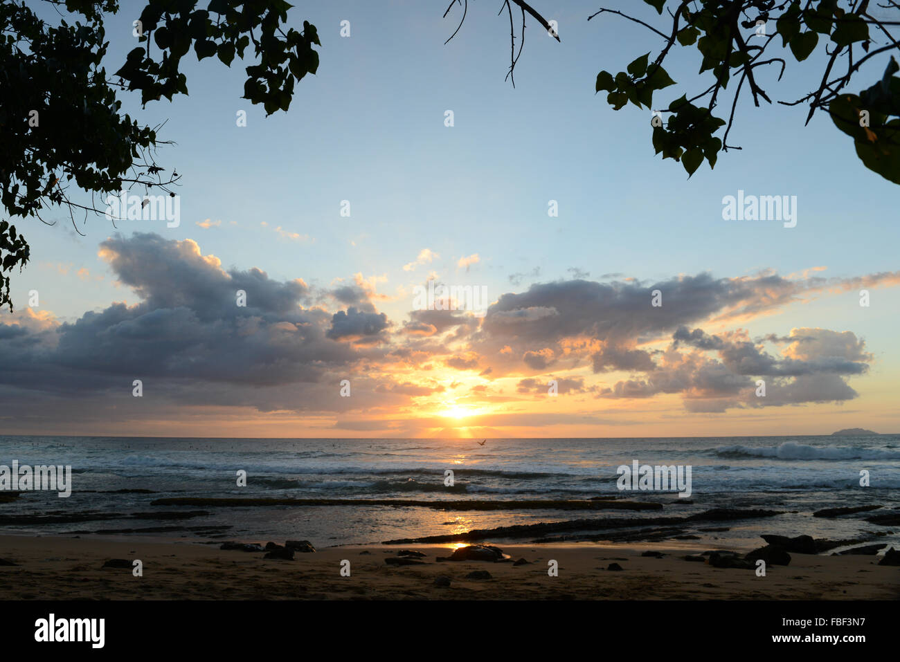 Inspirational beach hi-res stock photography and images - Alamy