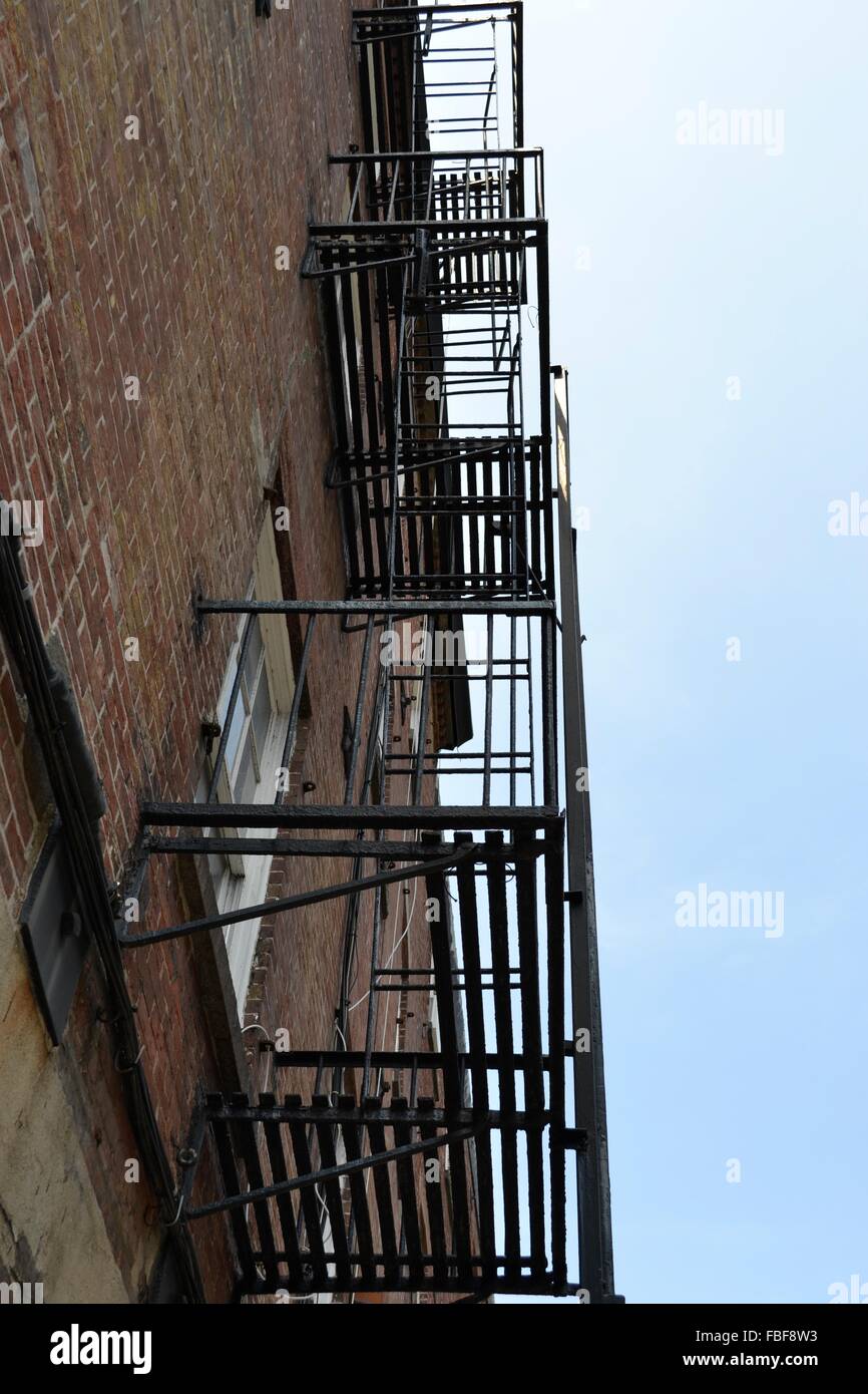 New york fire escape hi-res stock photography and images - Alamy