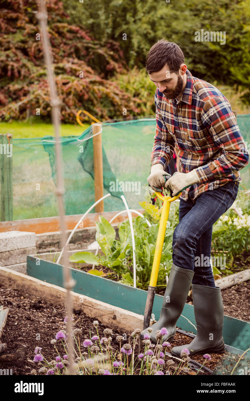 Shovel dirt man hi-res stock photography and images - Alamy