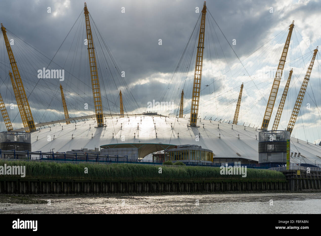 View of the O2 building Stock Photo - Alamy