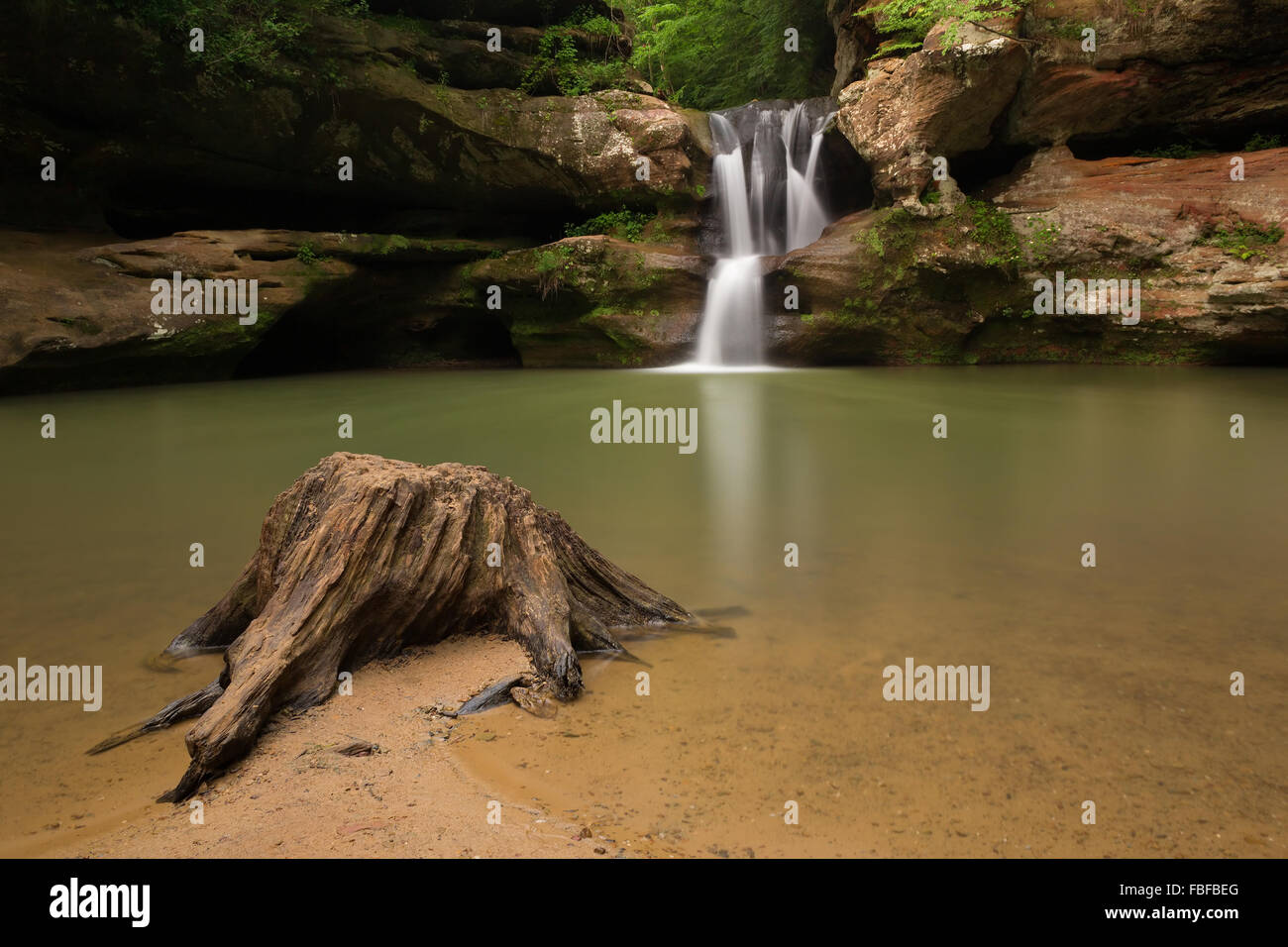 Upper Falls at Old Man's Cave, Hocking Hills State Park, Ohio Stock ...