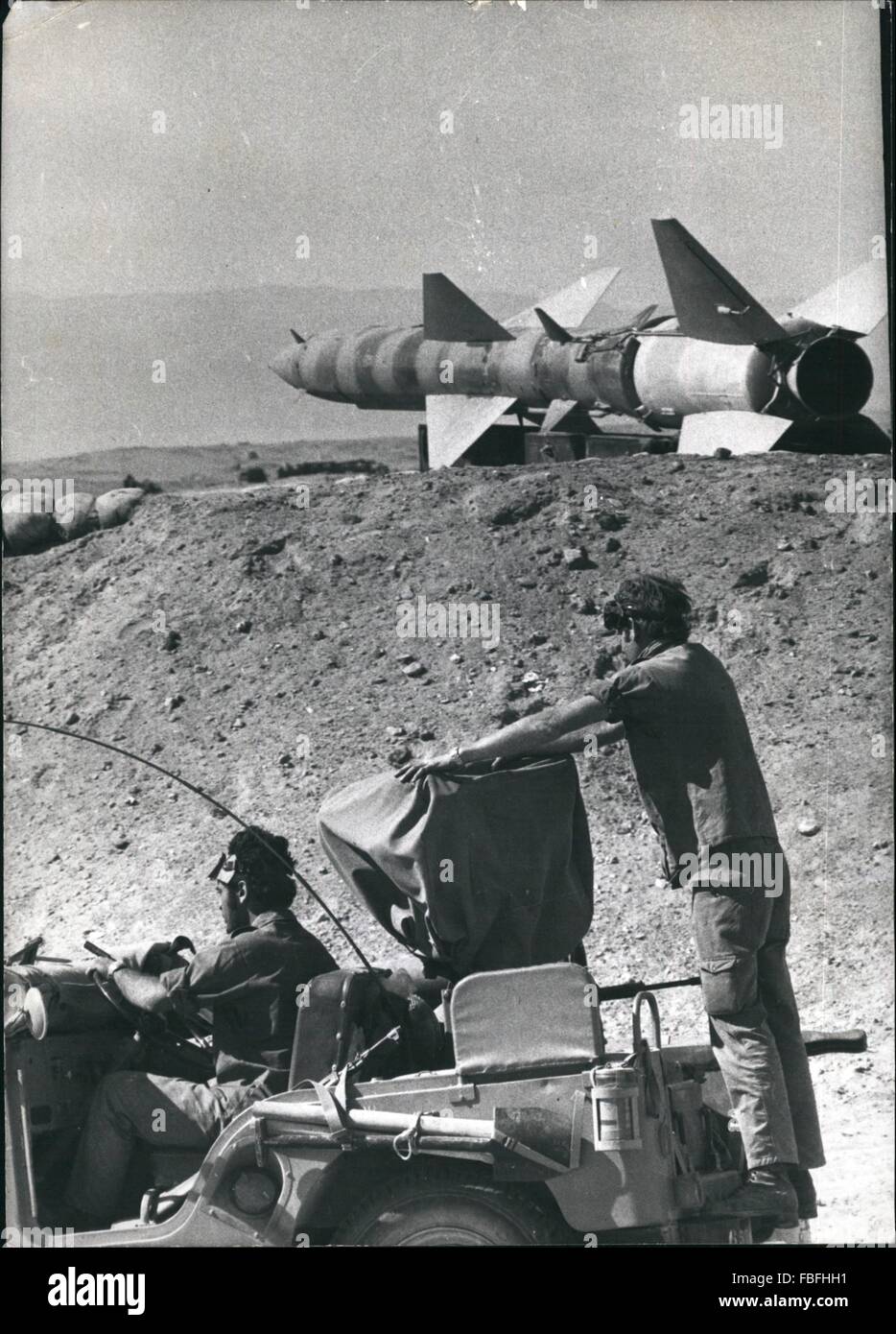 1980 - Israeli soldiers at a S.A.M. Missile base near Suez city ...