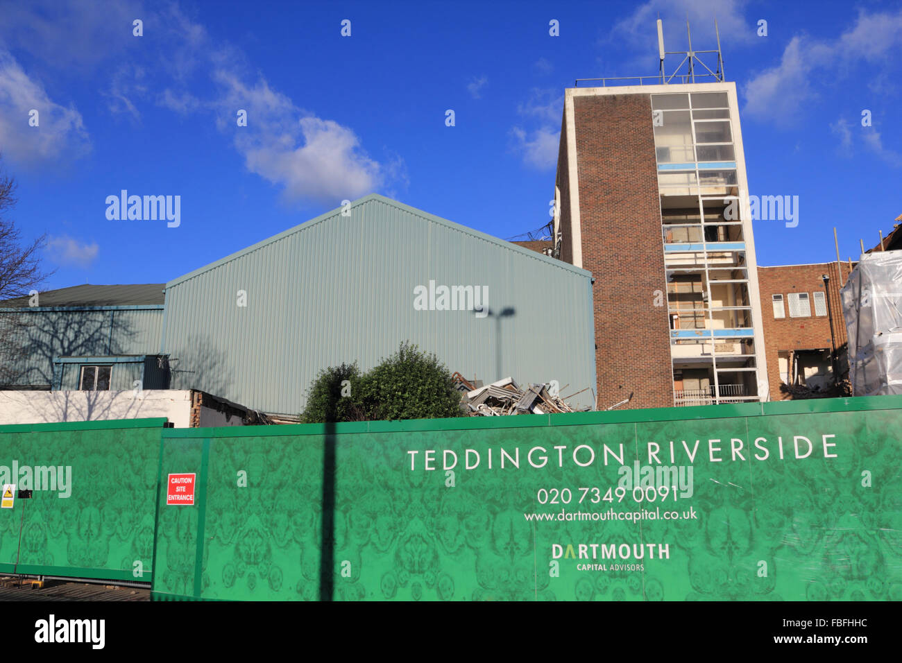 Pinewood studios hi-res stock photography and images - Alamy