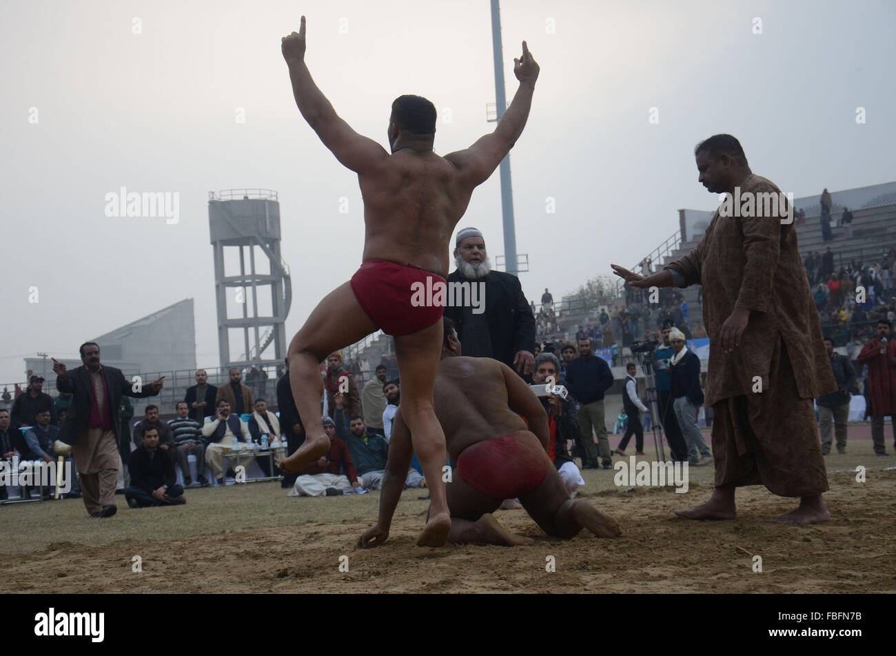 Desi kushti hi-res stock photography and images - Alamy