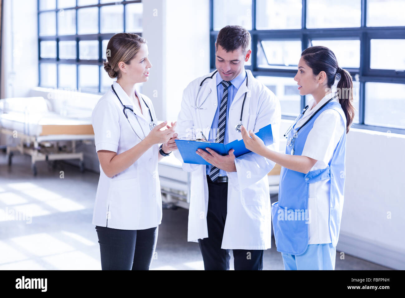 Medical report discussion hi-res stock photography and images - Alamy