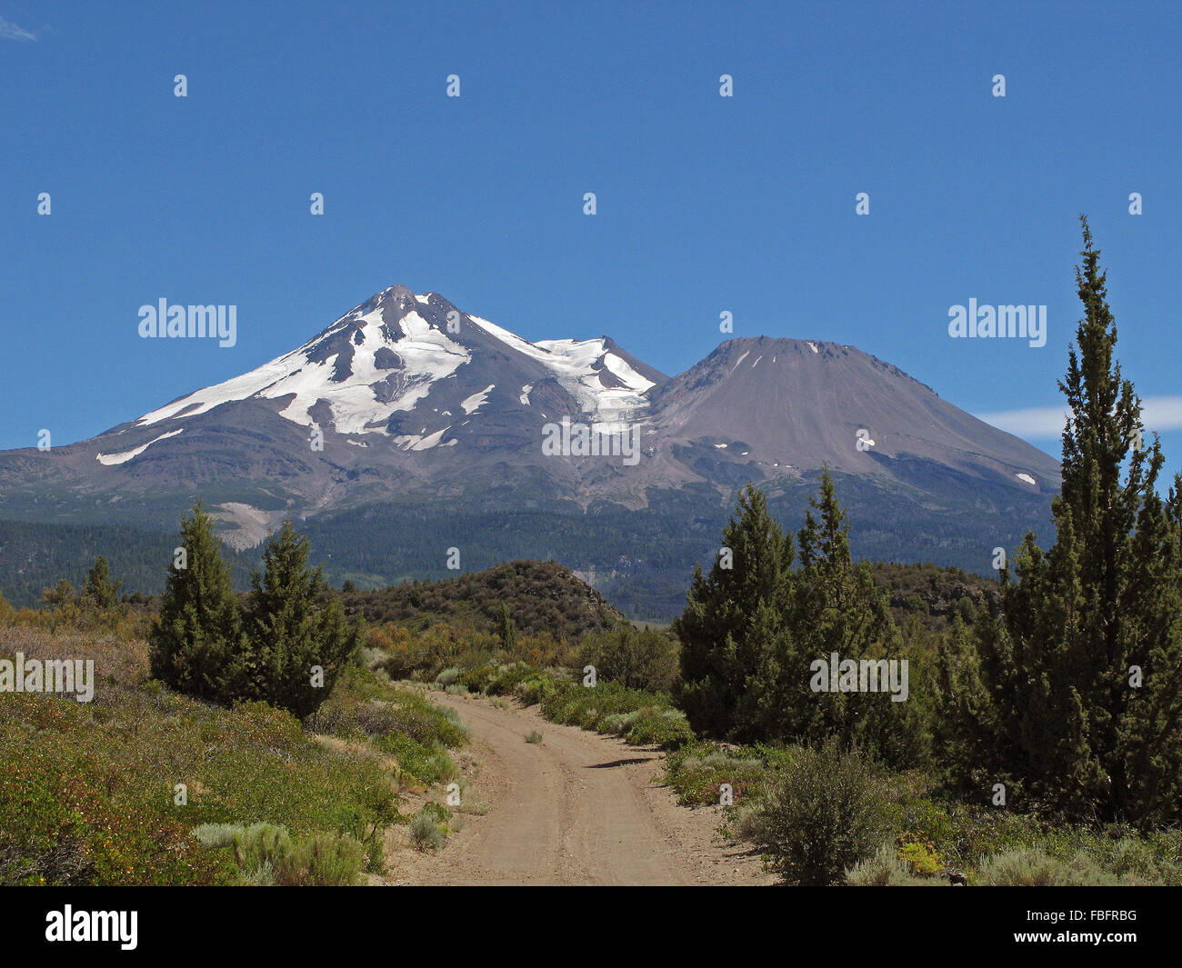 Mount Shasta California Stock Photo - Alamy