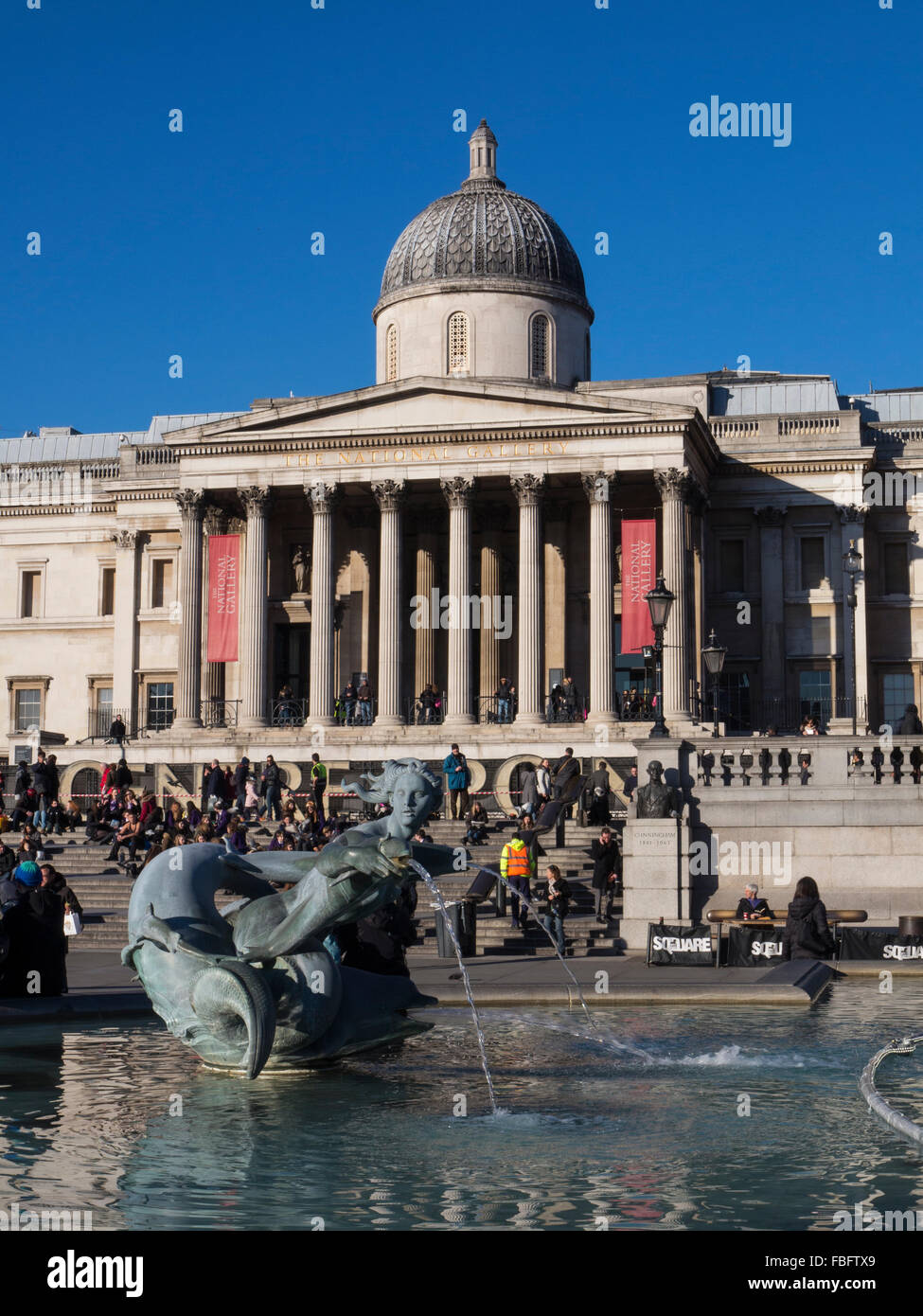 National portrait gallery london hi-res stock photography and images ...