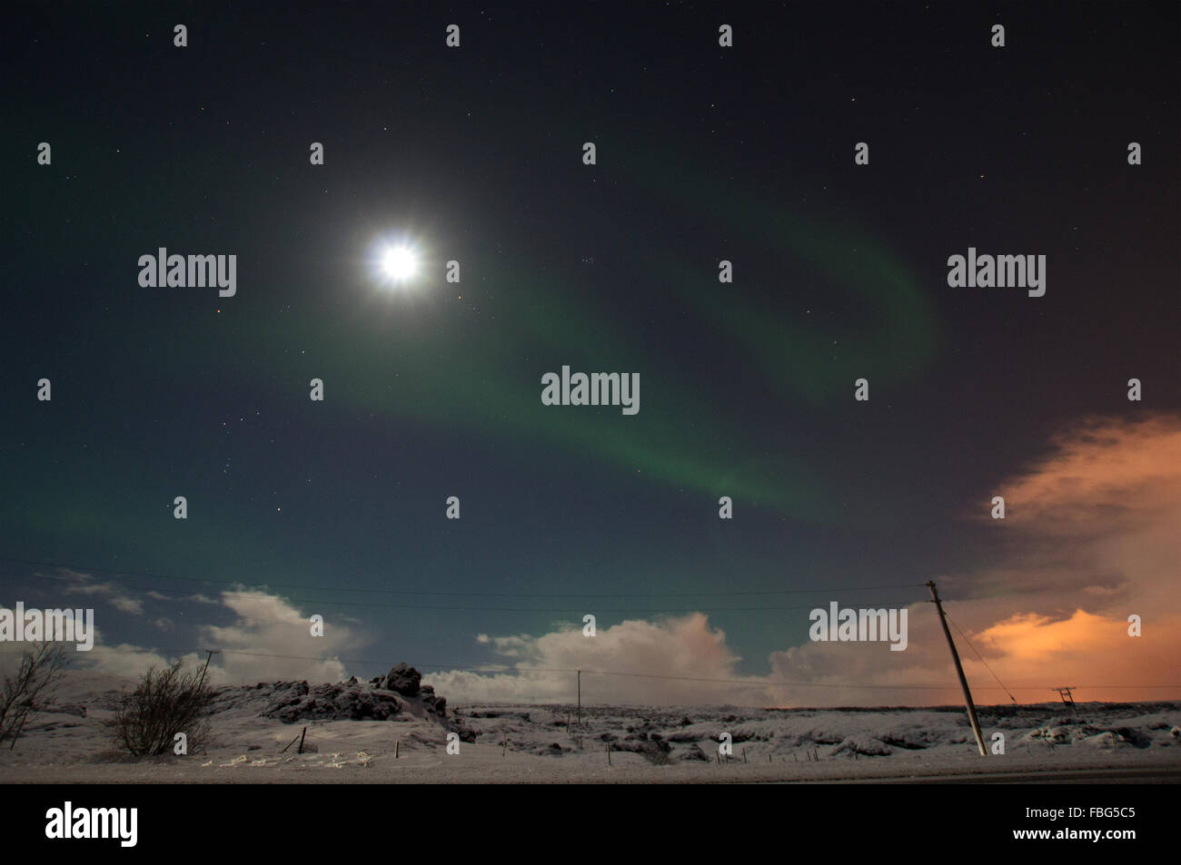 Polar light at Iceland in December Stock Photo - Alamy