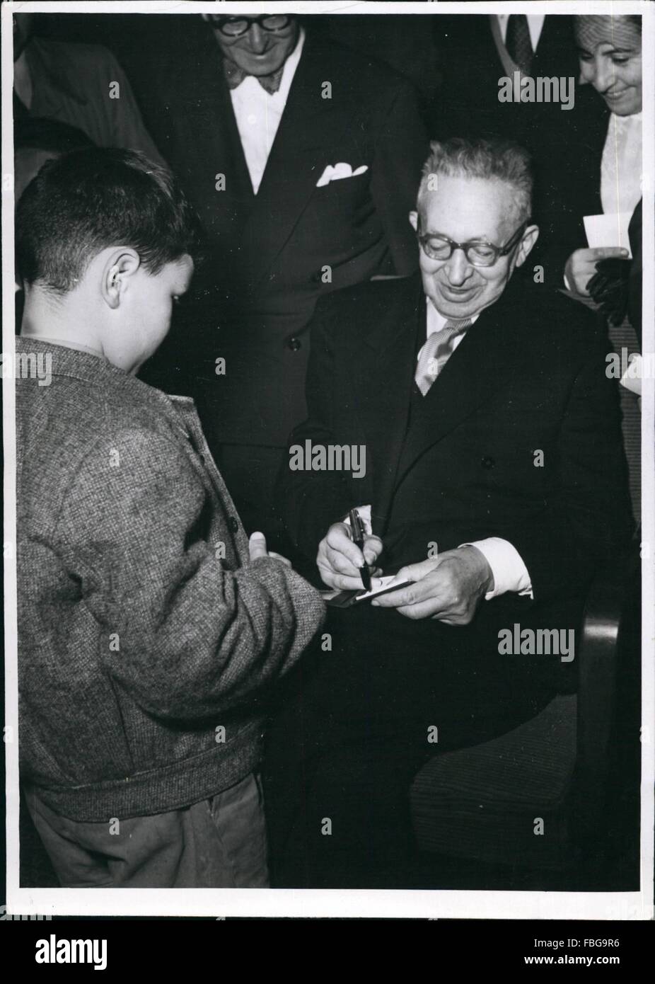 Autogram hi-res stock photography and images - Alamy