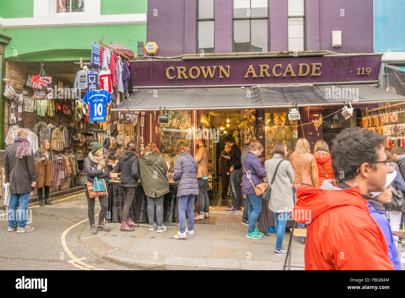 Arcade store High Resolution Stock Photography and Images - Alamy