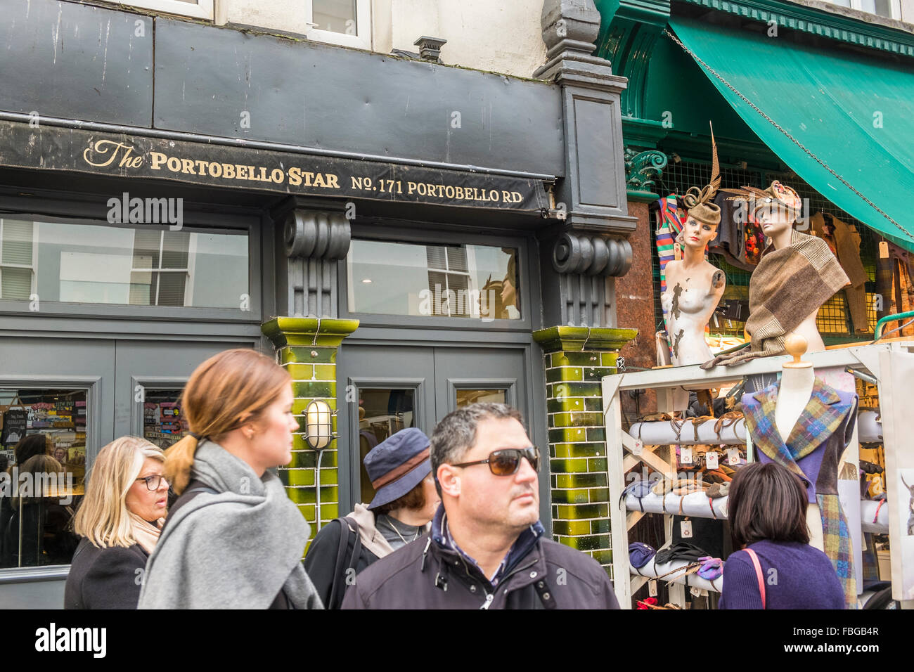 London portobello star hi-res stock photography and images - Alamy