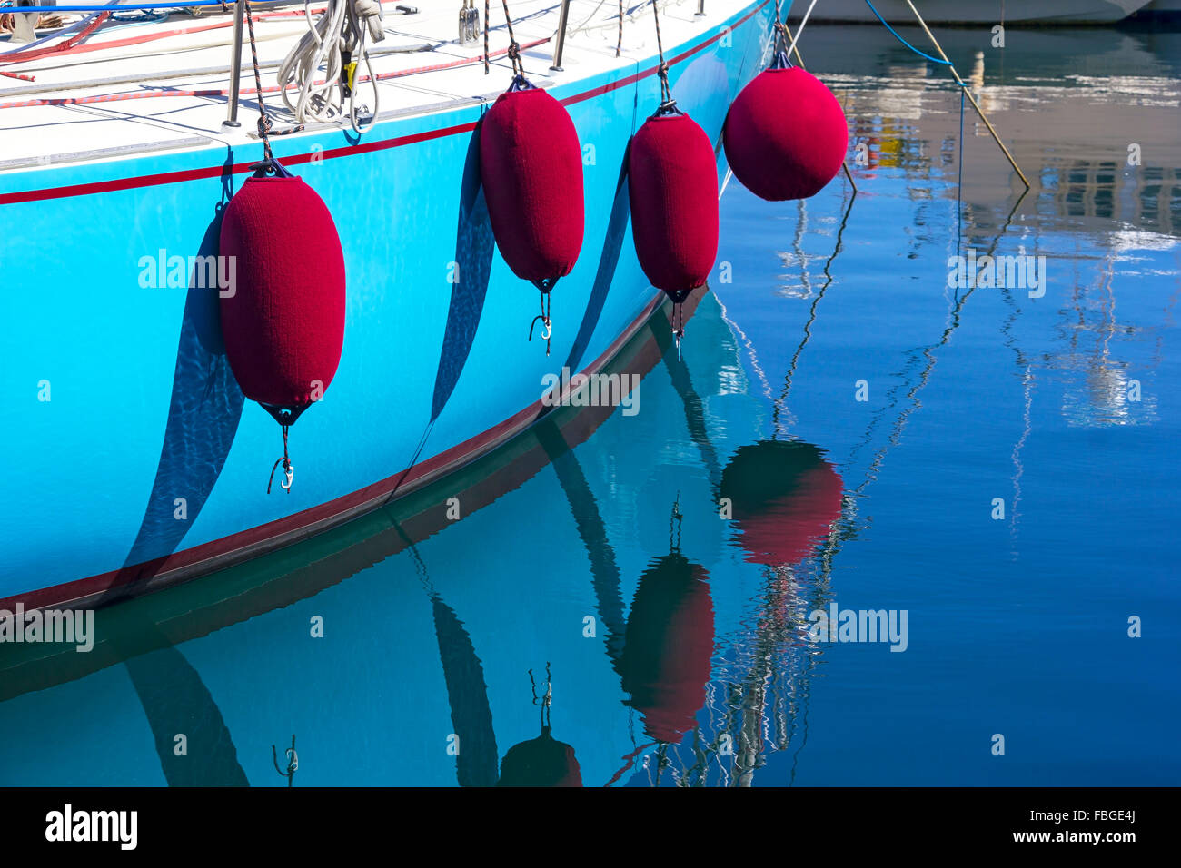 Ship fenders hi-res stock photography and images - Alamy