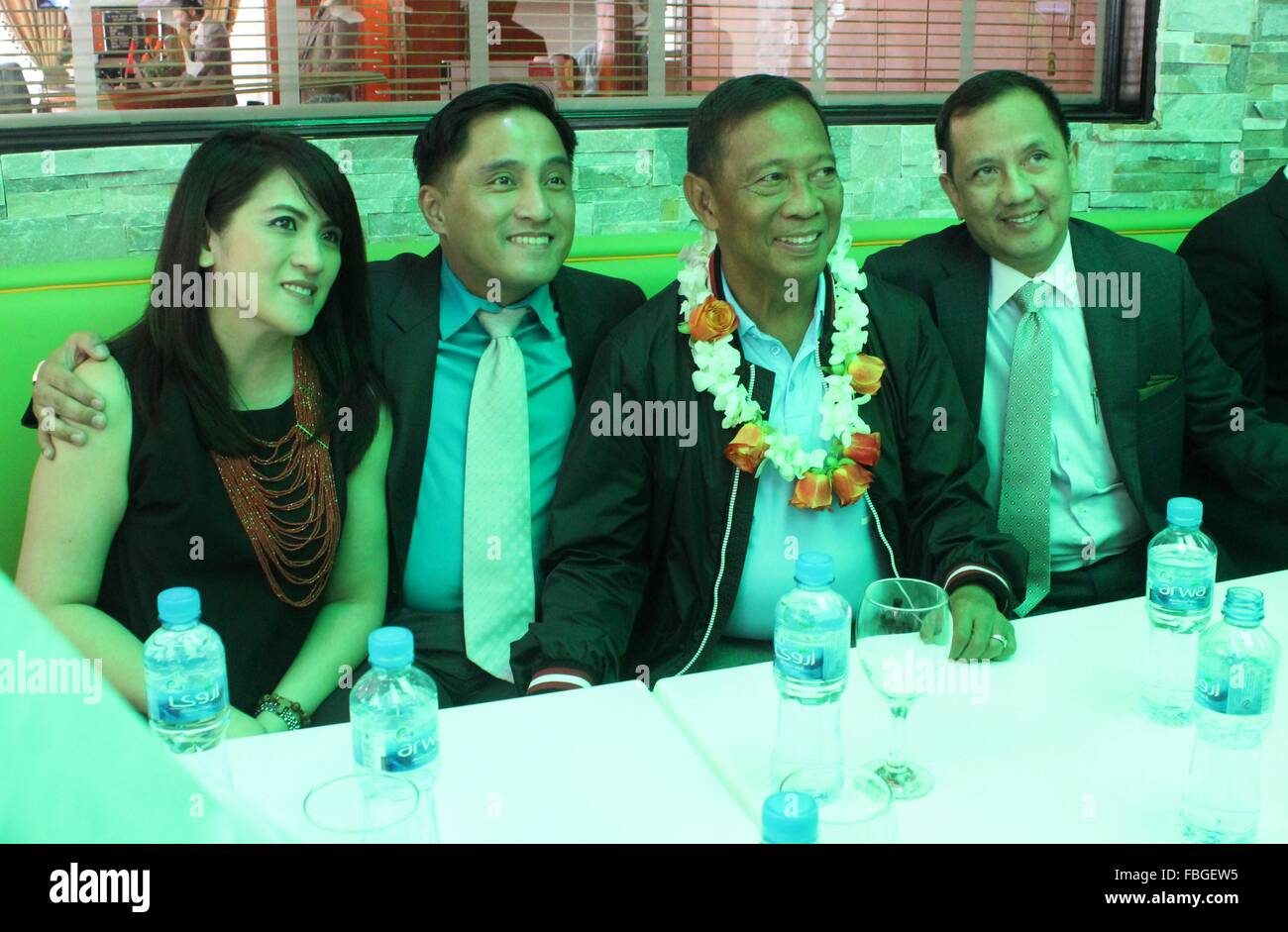 Dubai, United Arab Emirates. 13th Jan, 2016. (From left-right) Congen's ...