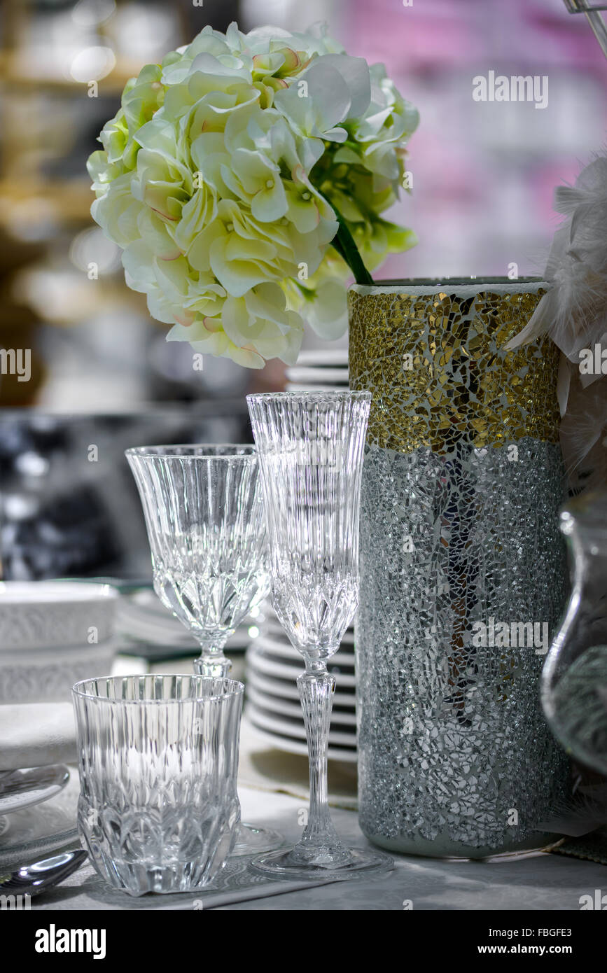 decorated table with vase Stock Photo - Alamy