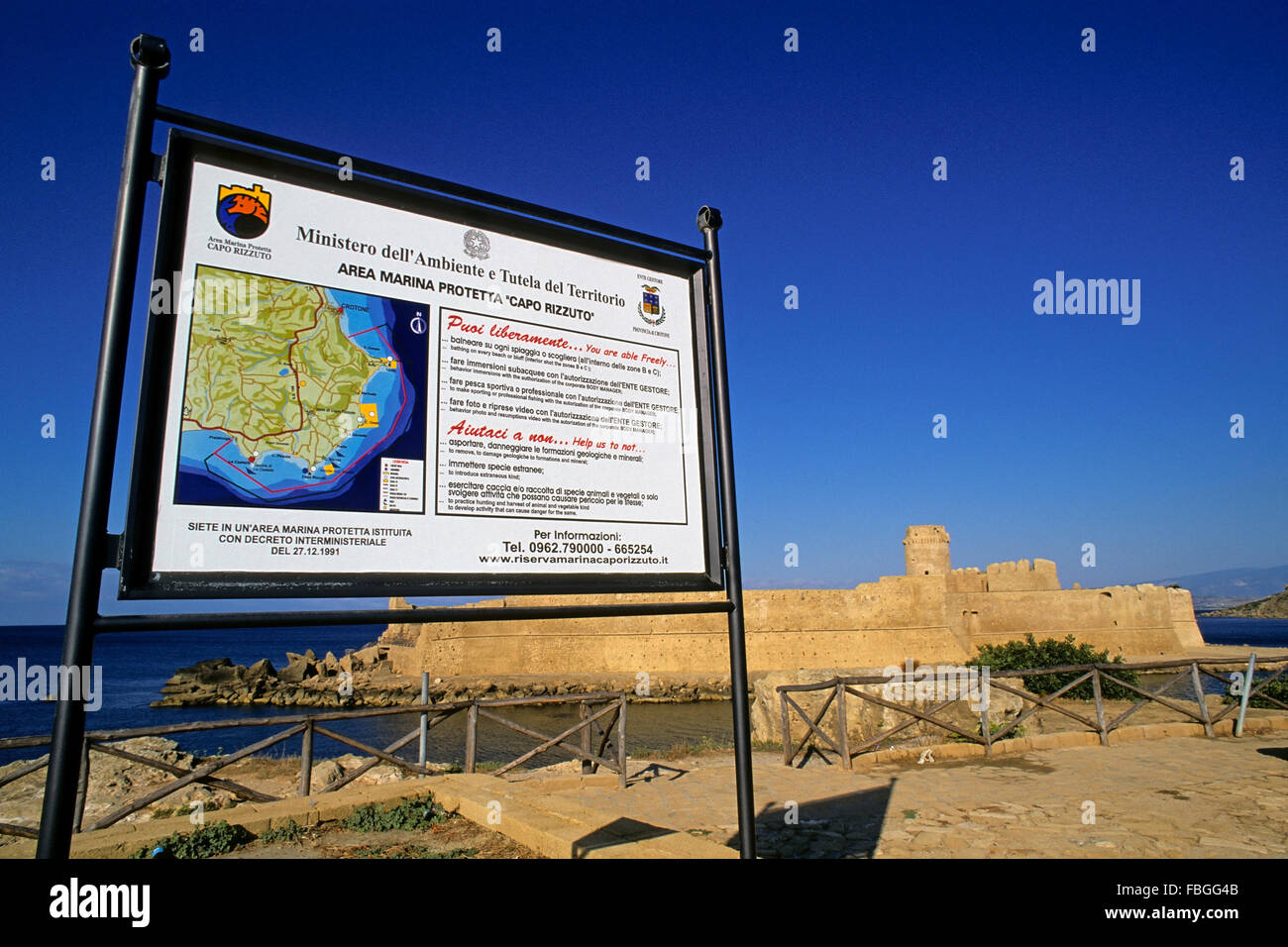 Aragonese castle, Le Castella, Isola di Capo Rizzuto, Calabria, Italy ...