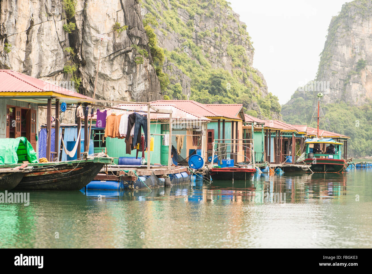 Floating village, Halong Bay, Vietnam Stock Photo - Alamy