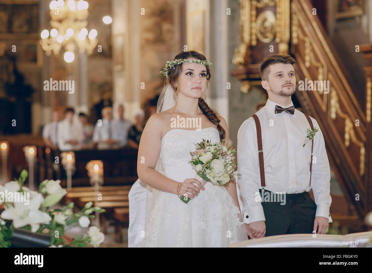 Female hand throwing bouquet hi-res stock photography and images - Alamy