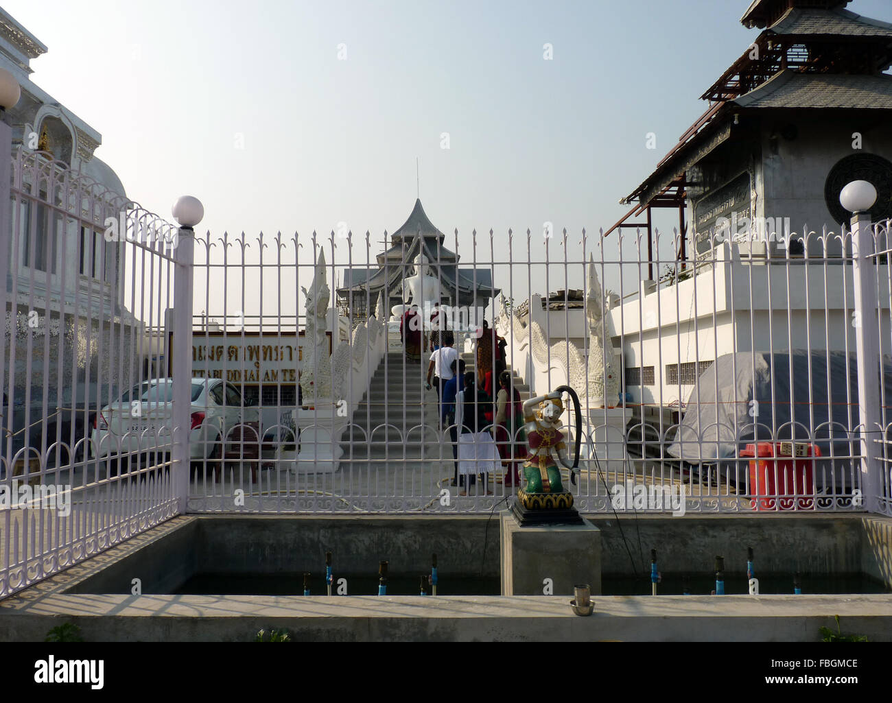 Entrance of the Spectacular Metta Buddharam Temple in Bodhgaya, India ...