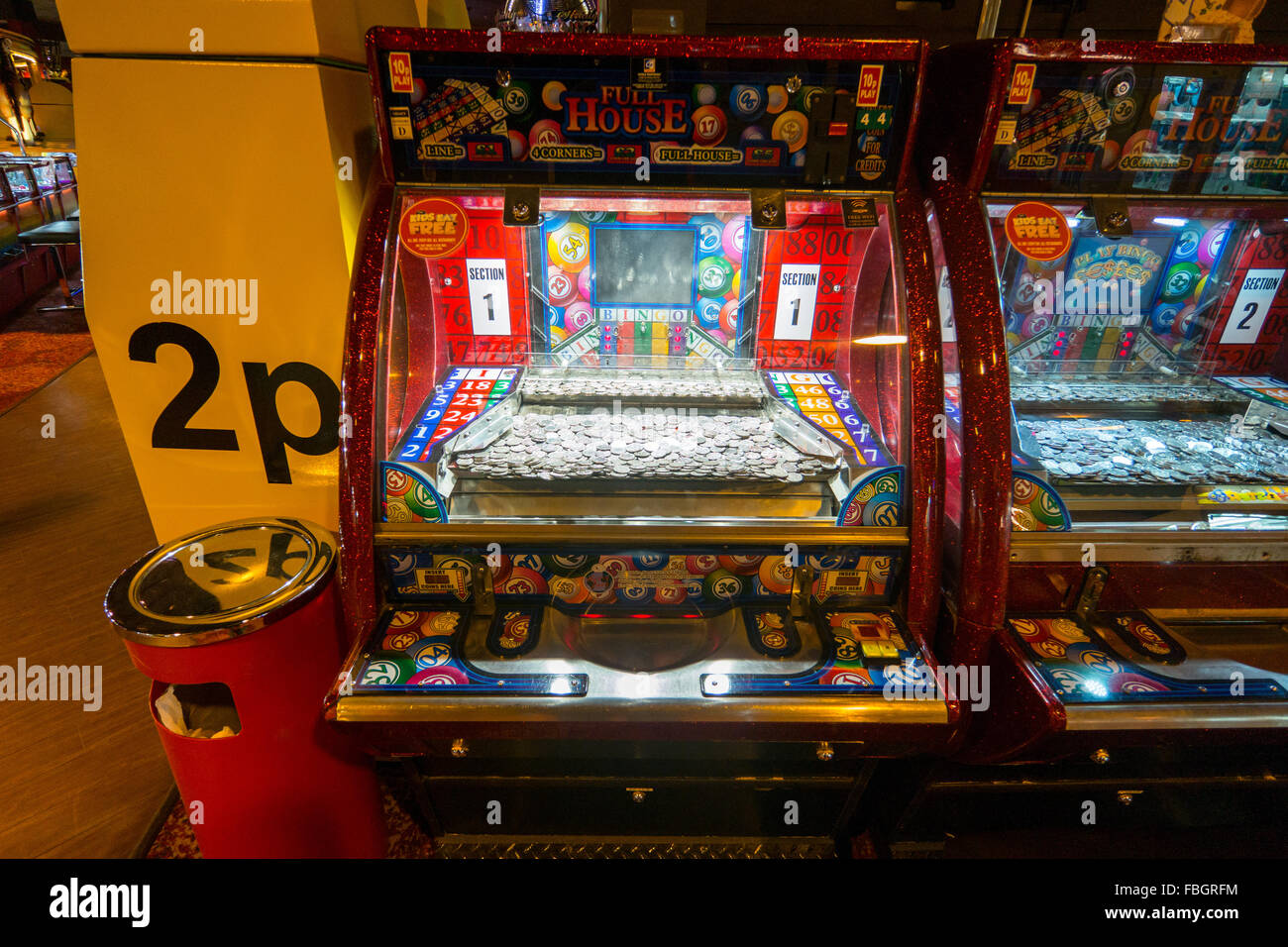 2p slot arcade machines hi-res stock photography and images - Alamy