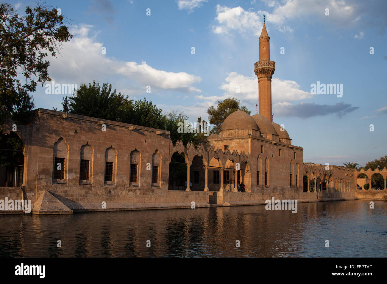 the Halil-ur-Rahman mosque on the pool of Abraham, Urfa, Turkey Stock ...