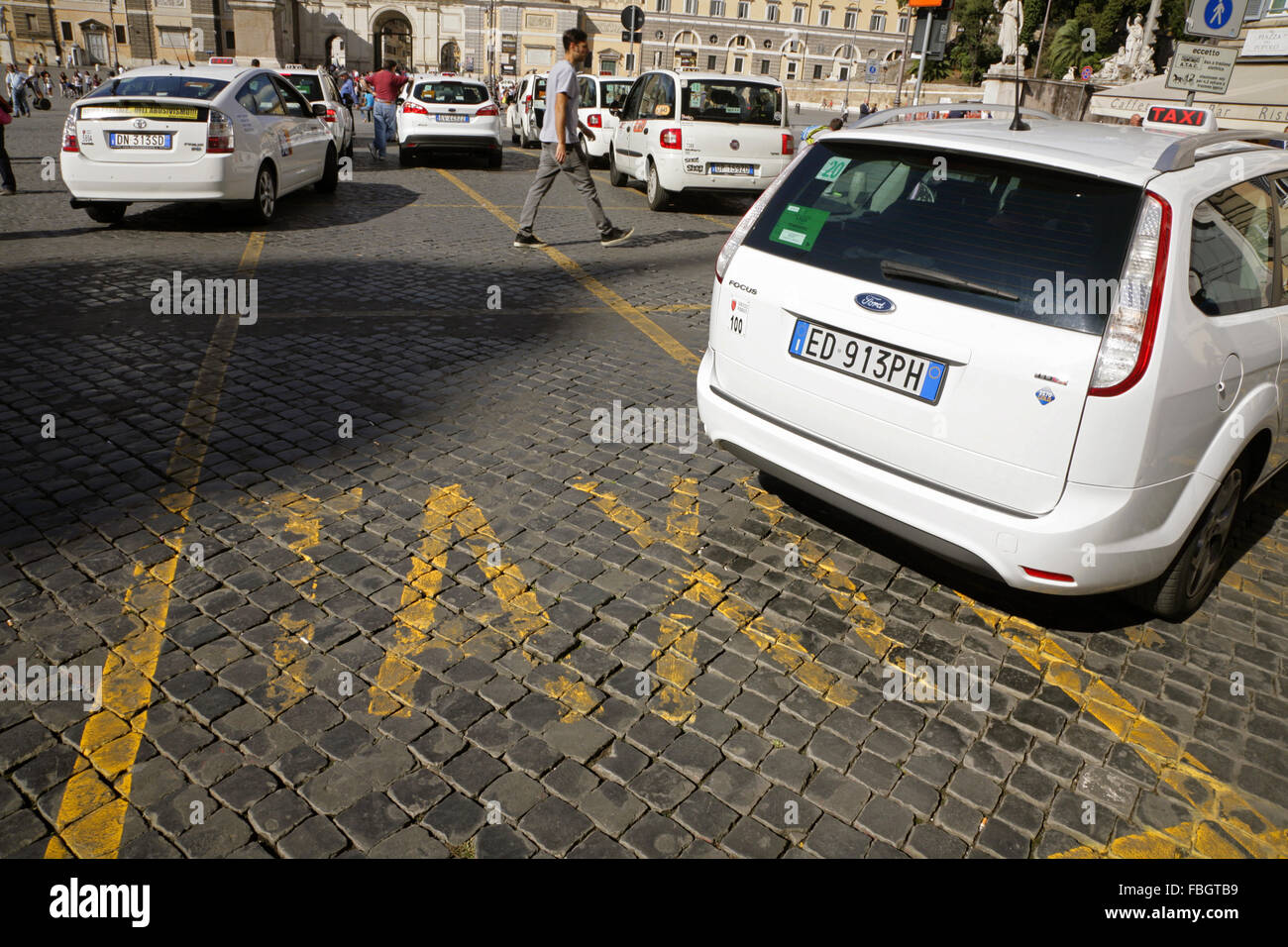 Taxis in Rome, Italy Stock Photo - Alamy
