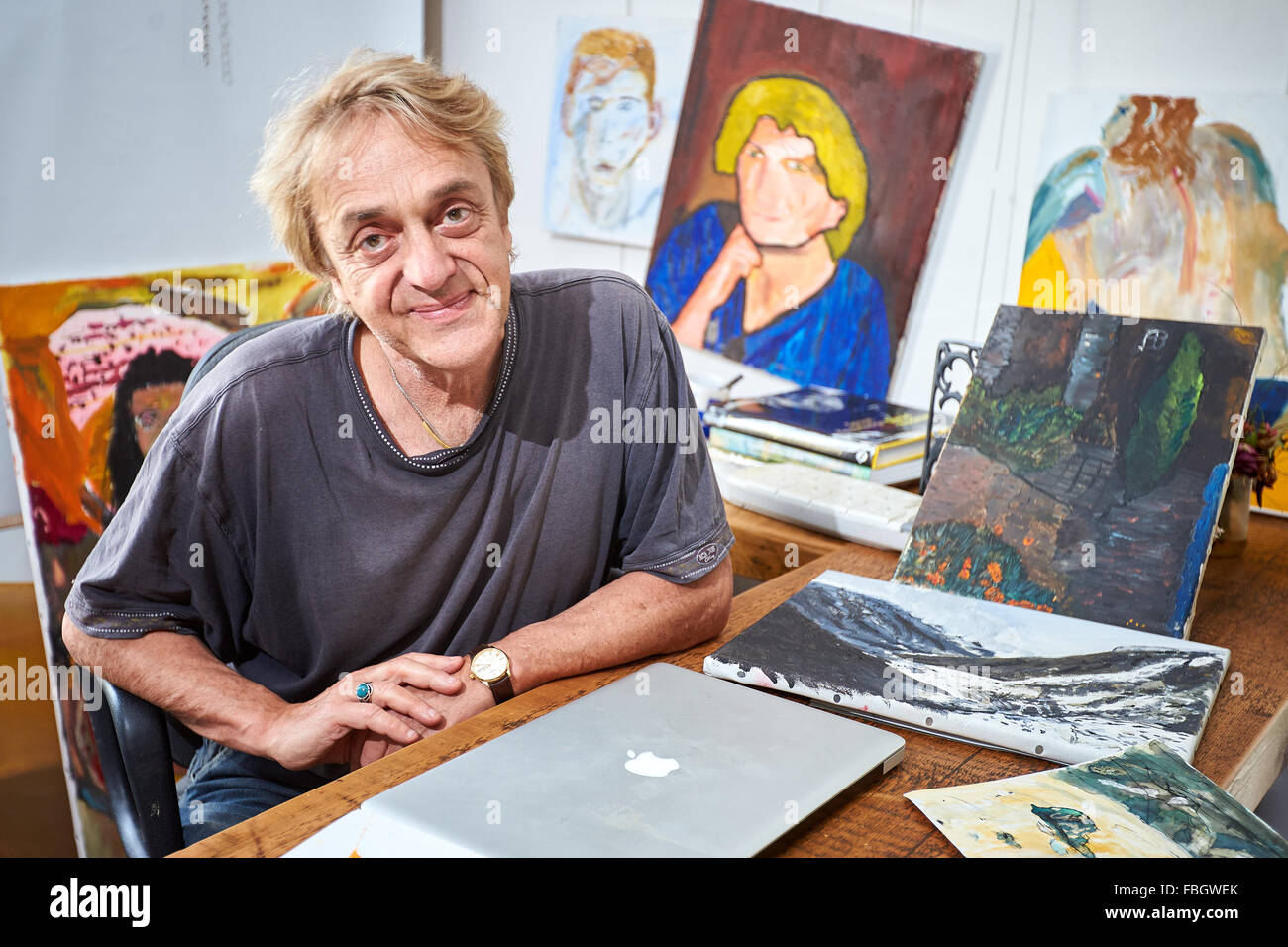 Artist Orde Levinson pictured in his studio Stock Photo - Alamy