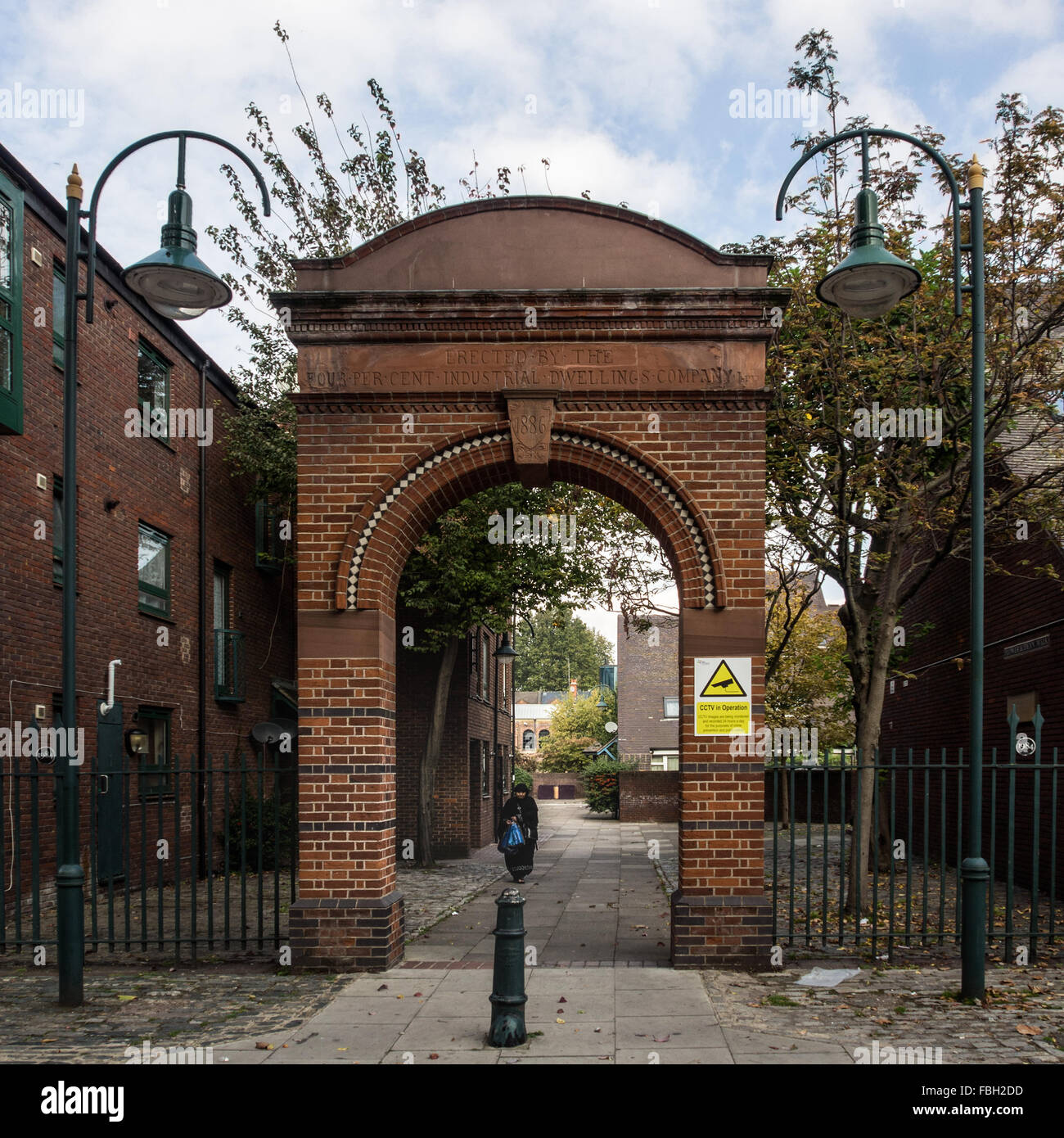 Tenement building london hi-res stock photography and images - Alamy