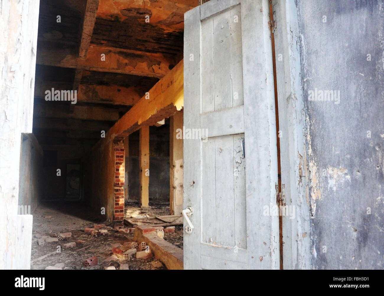 old wooden door opening Stock Photo - Alamy