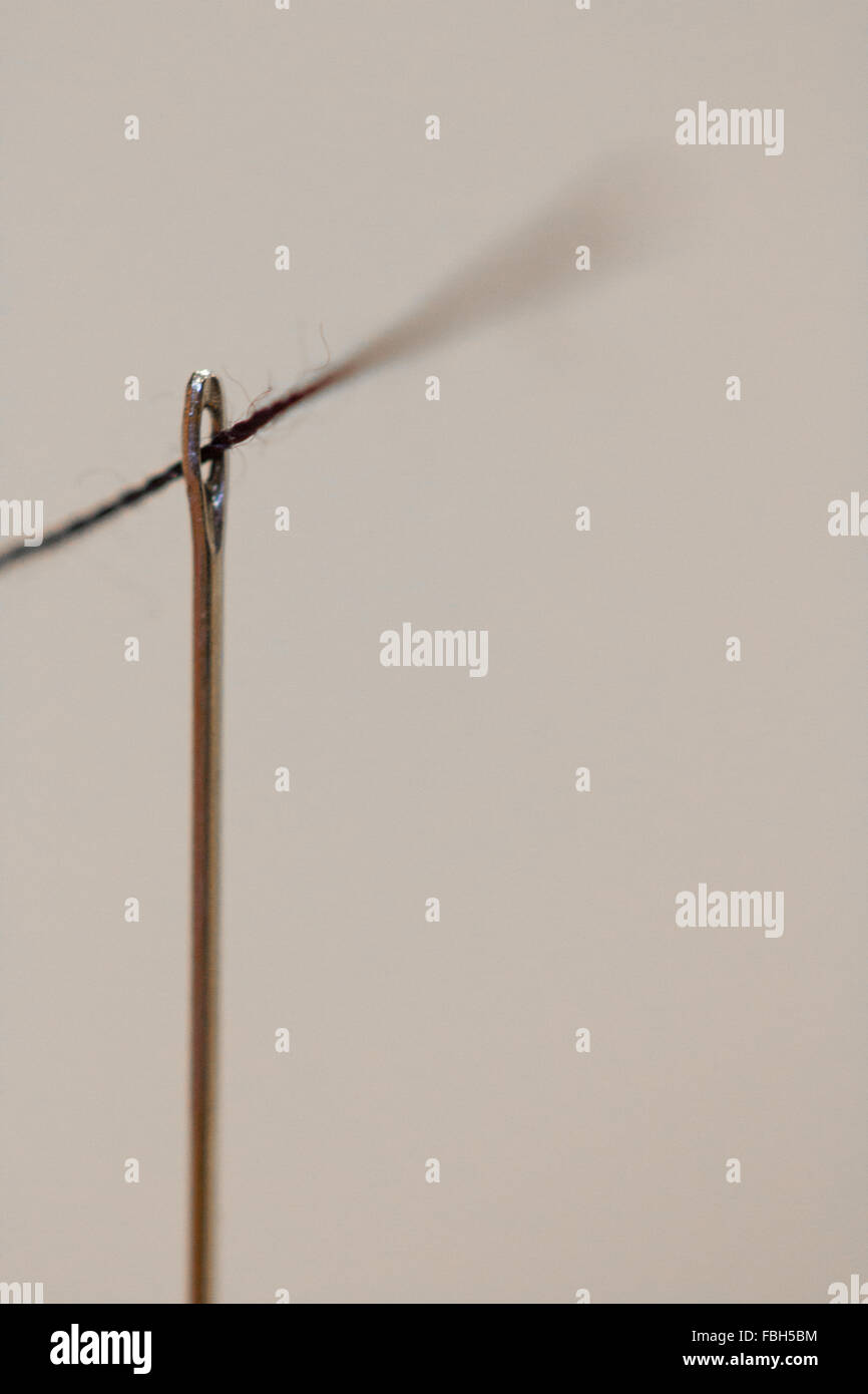 Cosiendo a hi-res stock photography and images - Alamy