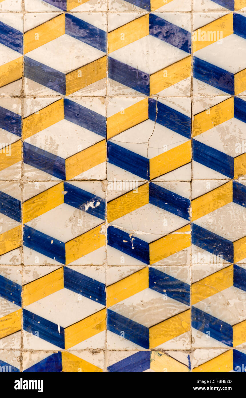 Azulejos tile hi-res stock photography and images - Alamy