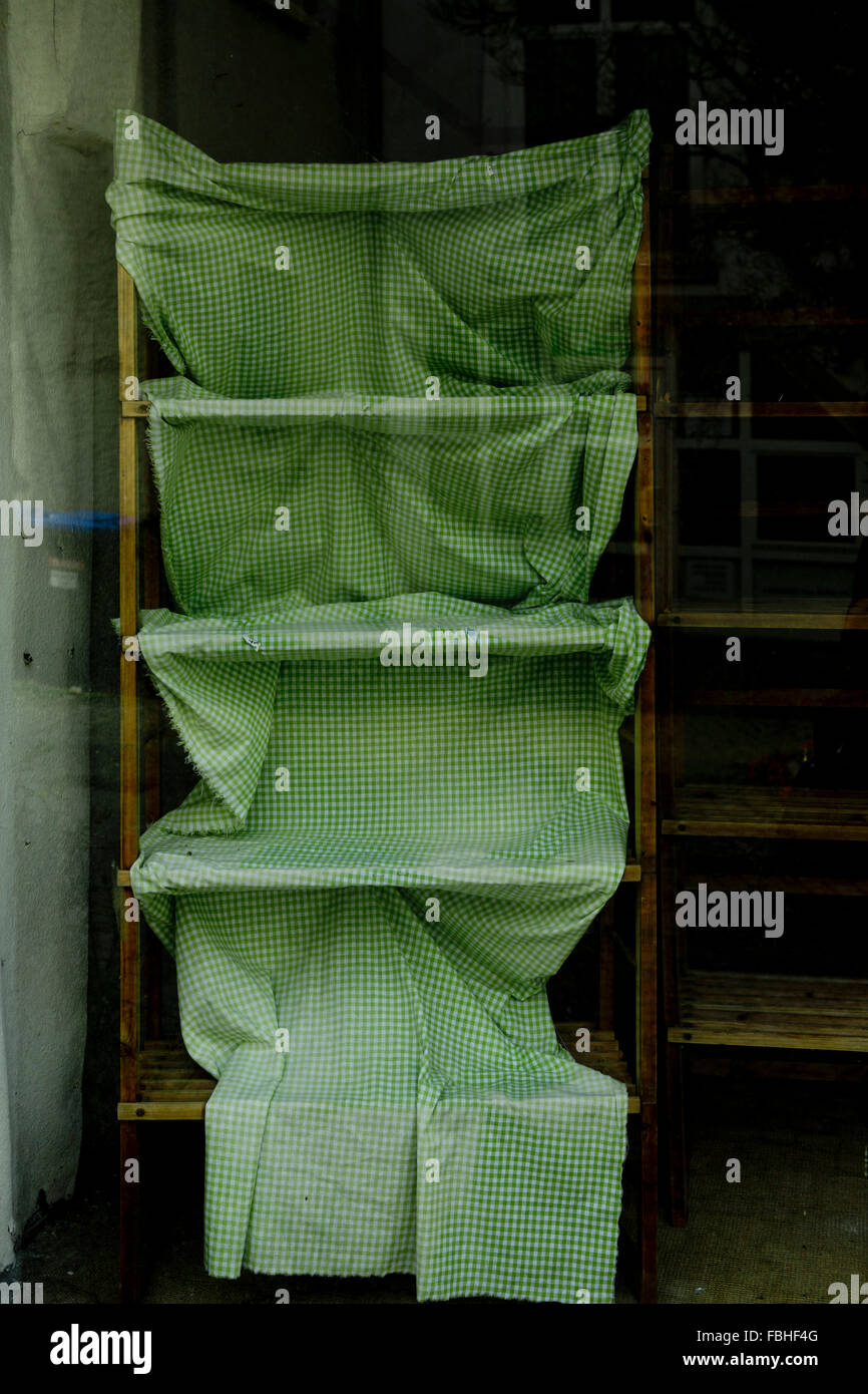 Empty shop-window display Stock Photo - Alamy